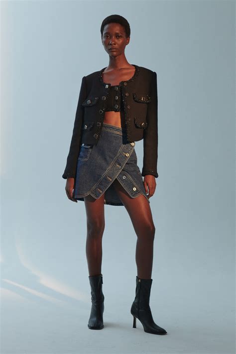 Lila And Lottie Moss Prove To Be Every Inch Fashion Family Daily Mail Online