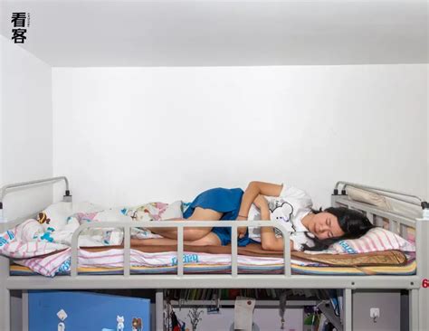 我花三年时间拍下女生宿舍最真实的模样 知乎