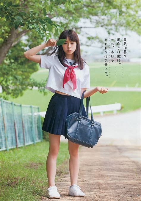 佐藤麗奈 学校の制服の着こなし 日本のファッションスタイル 模特兒