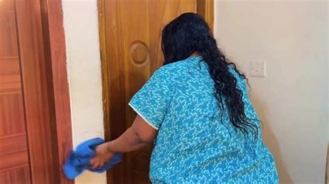Big Ass Arab Muslim Maid Cleaning My Room Then I See Her Huge Naked Ass Start Handjob Xxx