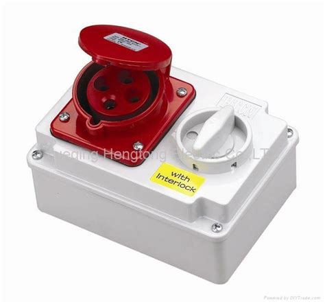 Socket With Interlock Switch Htn Socket Htcn China Manufacturer