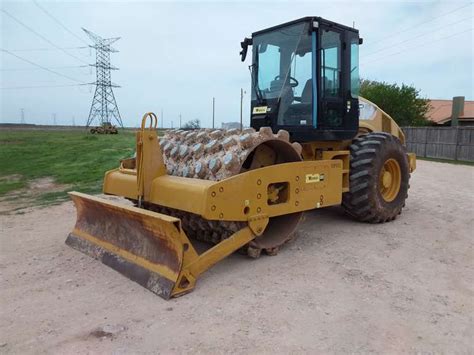 2011 Caterpillar Cp56 Sn Cat0cp56pc5p00572 Single Drum Vibratory