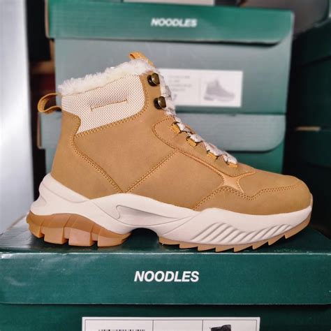 Gode Tilbud På Noodles Chunko Ii Tobacco Skolageret Sko På Nett