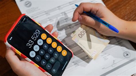 Субсидії в Україні — чи призначать якщо родич за кордоном Читайте на Ukr Net