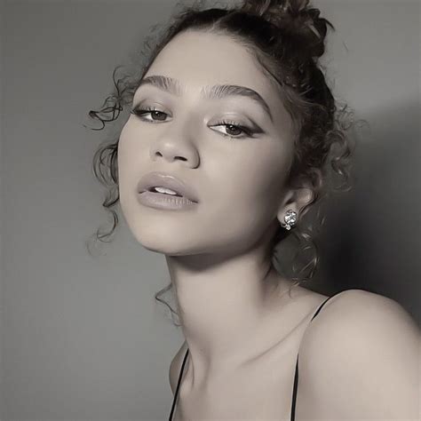 Zendaya Знаменитости Ариана гранде Картинки