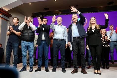 Horror En Texas La Policía Reveló Cómo Descubrió Los Cadáveres De Los 50 Migrantes En El