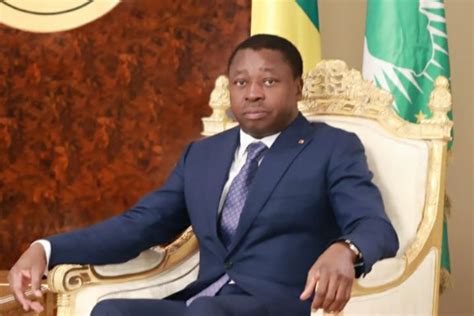 Togo Effondrement De La Passerelle Piétonne Dagoè Zongo Le