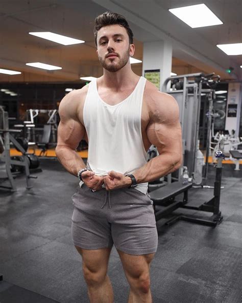 26 Brandon Harding Ideas Muscle Men Brandon Muscular Men