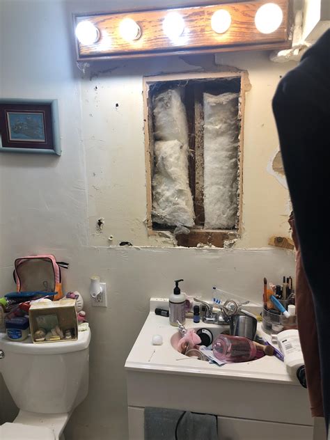 My Entire Fucking Cabinet Just Fell R Wellthatsucks