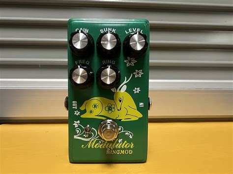 Ginean Ringmod Modulator Dod Gonkulator Clone Reverb Canada
