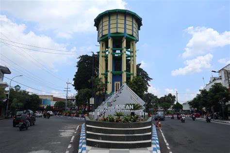 Transformasi Ringin Contong Dari Era Mataram Kuno Yang Kini Jadi Taman Asean