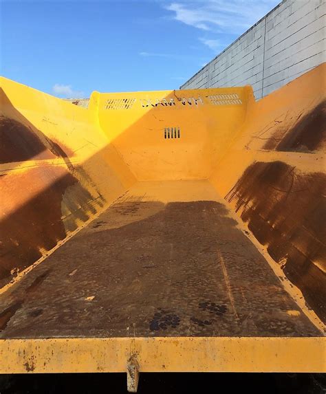 Plastic Dump Truck Bed Lineruhmwpe Truck Liner Bucket Liner Dump Truck