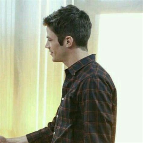 Descubra 10 Ideias De Barry E Kara E Supergirl Heróis Unidos Super