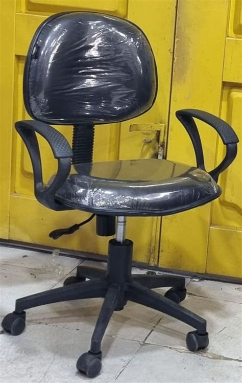 Kursi Putar Kantor Biru