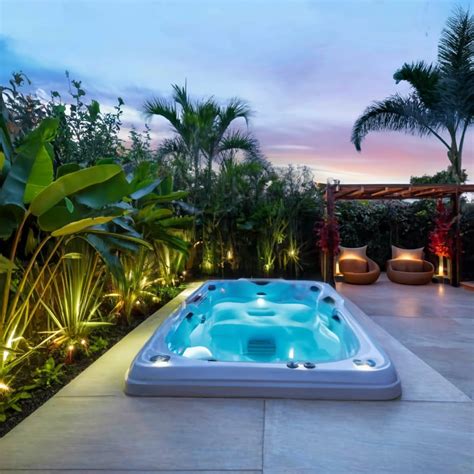 Quest Ce Quun Jacuzzi Extérieur Web De Lhydromassage
