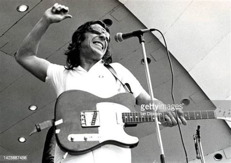 Jj Cale Photos Photos And Premium High Res Pictures Getty Images