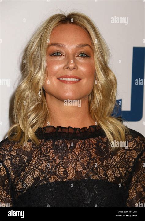 New York New York Usa 13th Dec 2015 Actress Elisabeth Rohm Attends The New York Premiere Of