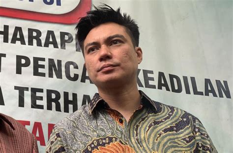 Pihak Baim Wong Bantah Lakukan KDRT, Alasannya Tak Ada Laporan Polisi dari Paula Verhoeven