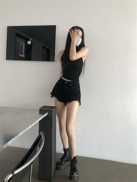 Pin By Damian On Moda De Ropa Teenage Fashion Outfits Cute Outfits Kpop Fashion Outfits