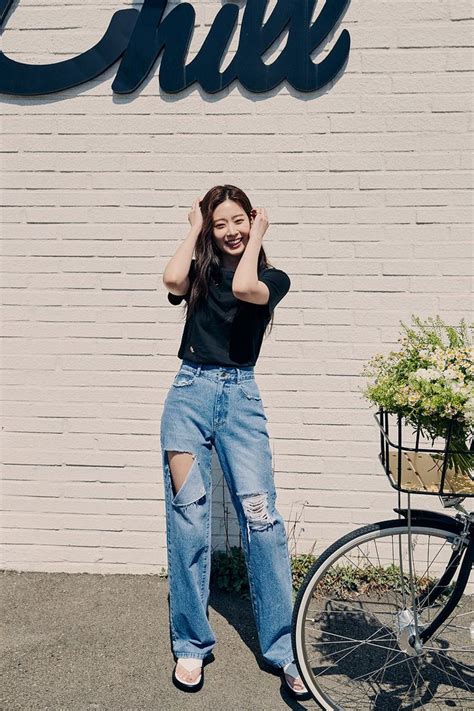 Kim Min Ju 김민주 On Twitter Kim Min Kim Korean Celebrities