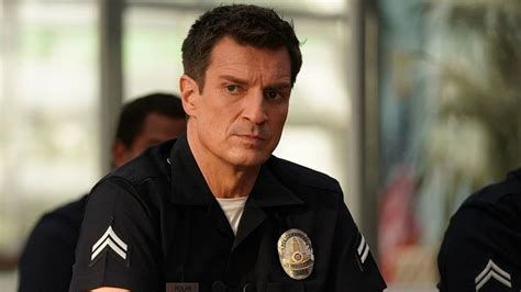 Por Qué No Puedes Dejar De Ver The Rookie La Serie Protagonizada Por Nathan Fillion