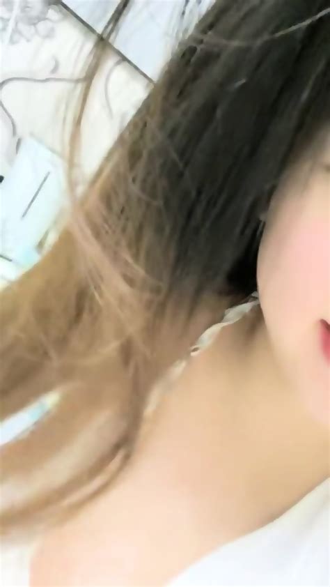 This Girl Is Very Beautiful And Hooked Up With Wolf Friends Daxiu X0241 Eporner