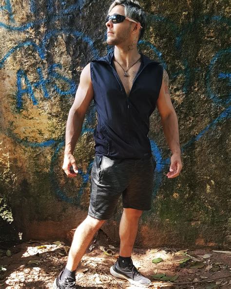 Cardio R Clothedmuscle