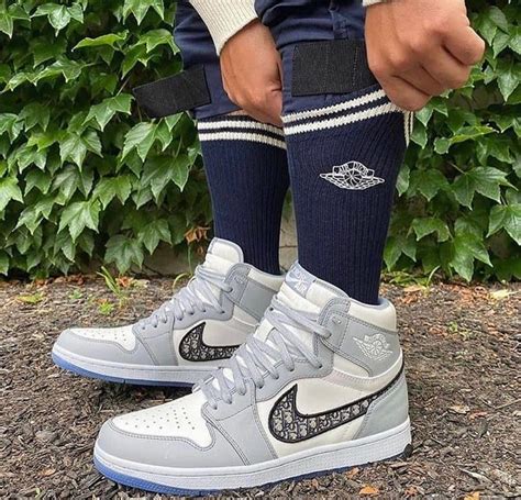 Ootd ！！！ Cheap Ljr Batch Air Jordan 1 Retro High Dior Cn8607 002 R