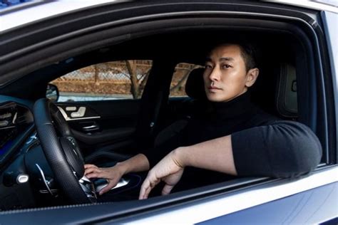 주지훈 베스트 드라이버 자태b사 외제 차 탑승한 젠틀맨 텐아시아