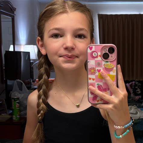 🎀kyleegrace🎀 Youtube