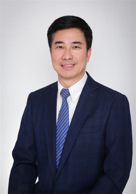侯贤灯 四川大学分析测试中心