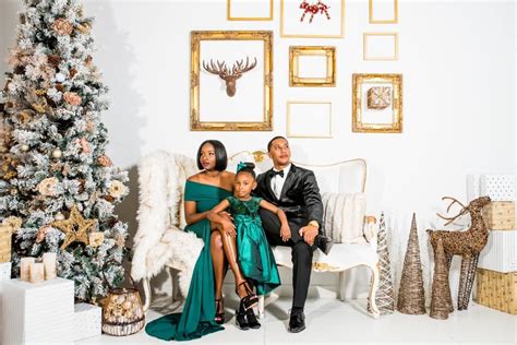 Portrait Gallery — Coco Moore