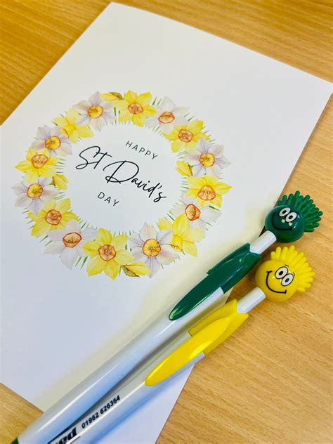 Dydd Gŵyl Dewi Hapus Omnimed