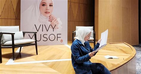 [review] Msian Entrepreneur Vivy Yusofs Book The First Decade