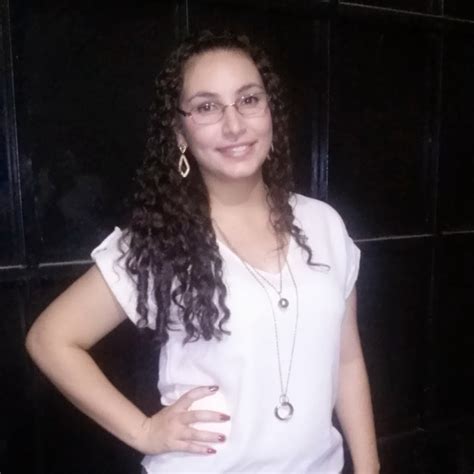 Elsa Trochez Youtube