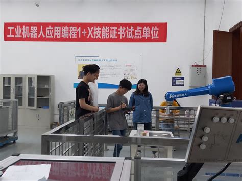 以课为点，紧抓实践——智能制造工程学院全面推进实践教学工作 智能制造学院