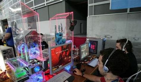 More Computer Case Mods Computer Case Case Computer