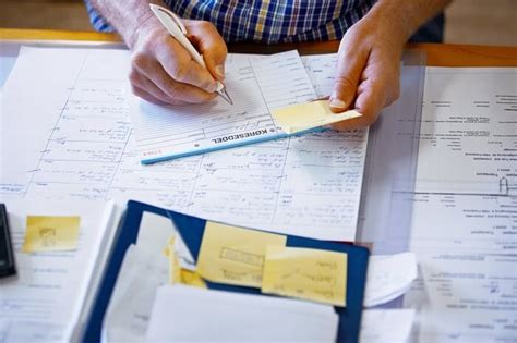 Administrative Assistant Salary Salaries Wiki