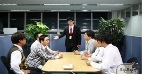 직장인 성공 기준 경제적 안정보다 중요한 것은