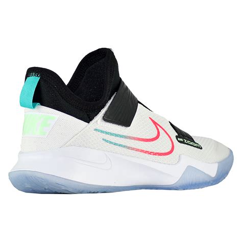 Купить Детские баскетбольные кроссовки Nike Zoom Flight GS по цене 0 руб.
