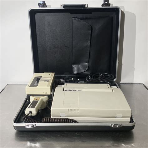 Used Medtronic 8810 Synchromed Pacemaker Programmer With Thermal Printer 8800 Nm Attachment