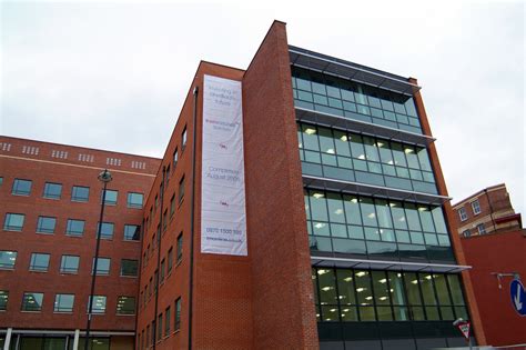 Big Advert Ltd 63 Queen Charlotte Street Edinburgh Eh6 7ey T 44 0 131 476 9000