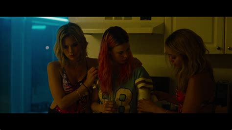 Spring Breakers Screencap | Fancaps