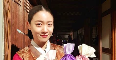 류효영 설 연휴 맞아 대군 촬영장에 깜짝 복주머니 선물