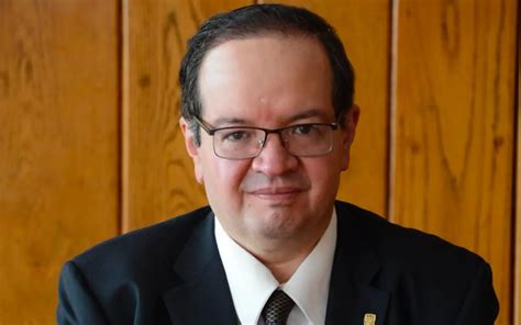 Se Comenta Solo Con Leonardo Lomelí Perspectivas