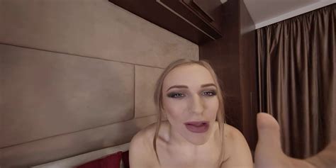 Aislin Horny