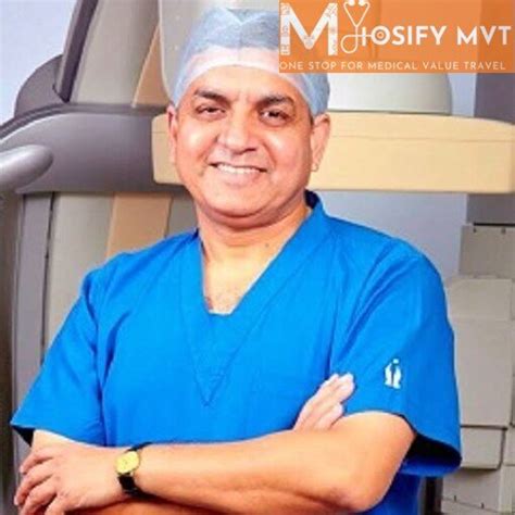 Chat Now 17 Years Of Experience Specialization Neurosciences Brain And Spine