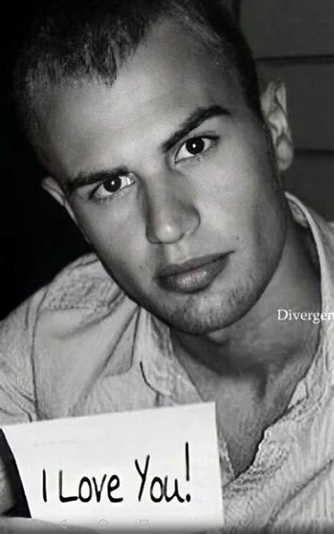 Pin Di Pam Haley Su Theo James