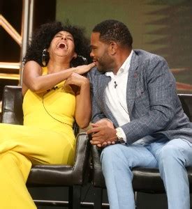 Katy Mixon Go Fug Yourself