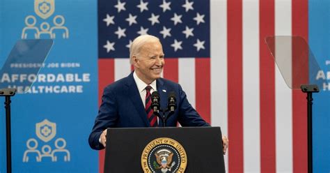 사법리스크에 주춤하는 트럼프…경합주서 맹추격하는 바이든